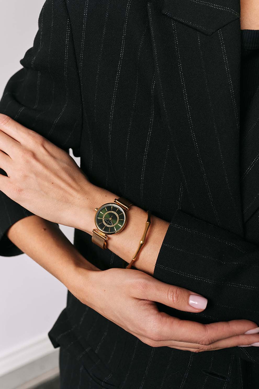 Isabella Ford, Гривна с отворен дизайн, Златист - eMAG.bg