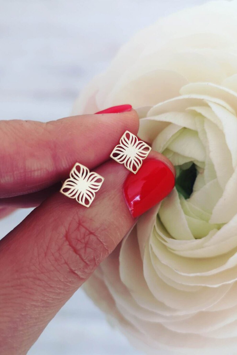 iNGRiKO, Cercei din aur de 14K in forma de floare, Auriu - eMAG.ro