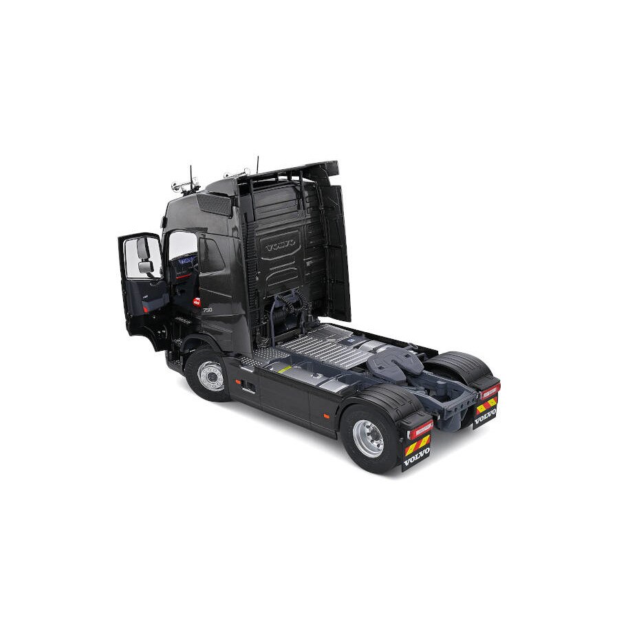 Macheta Camion Volvo FH Globetrotter XL black 2021, 1:24 Solido - eMAG.ro