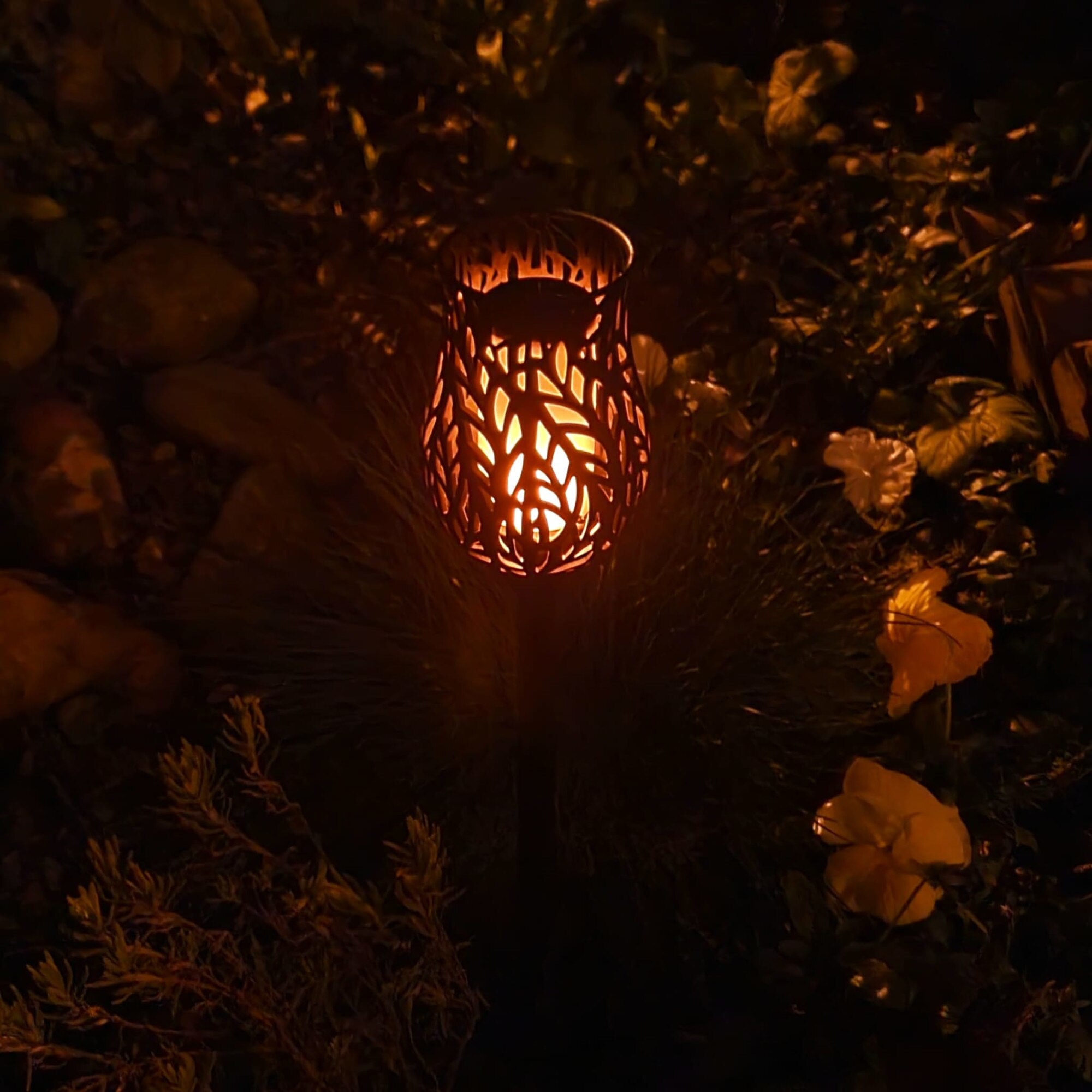 Set 3 lampi solare LED de exterior pentru gradina model Flacara cu ...