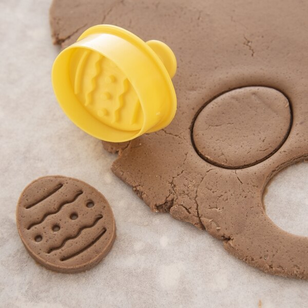 Set 4 decupatoare cu arc, pentru biscuiti, pui, ou, fluture, iepure ...