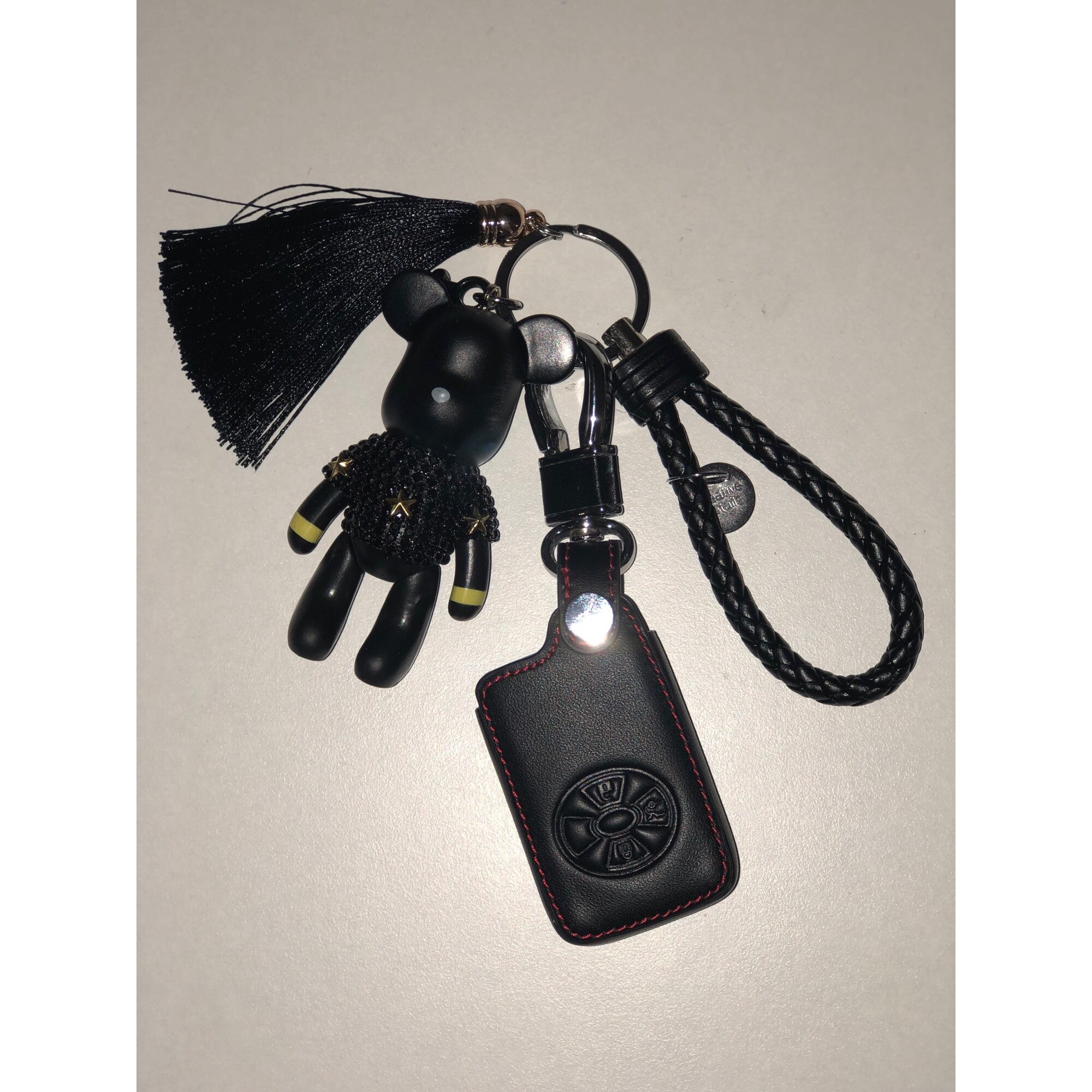 Breloc ursulet cu strasuri pentru cheia auto sau geanta culoare negru ...