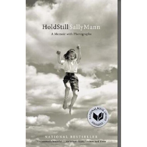 Hold Still - Sally Mann - eMAG.bg