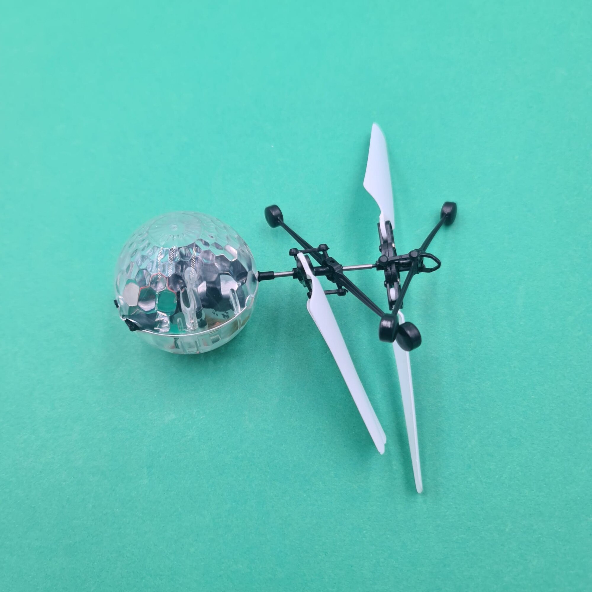 Elicopter Glob Luminos Zburator, Acumulator Reincarcabil USB, Led ...