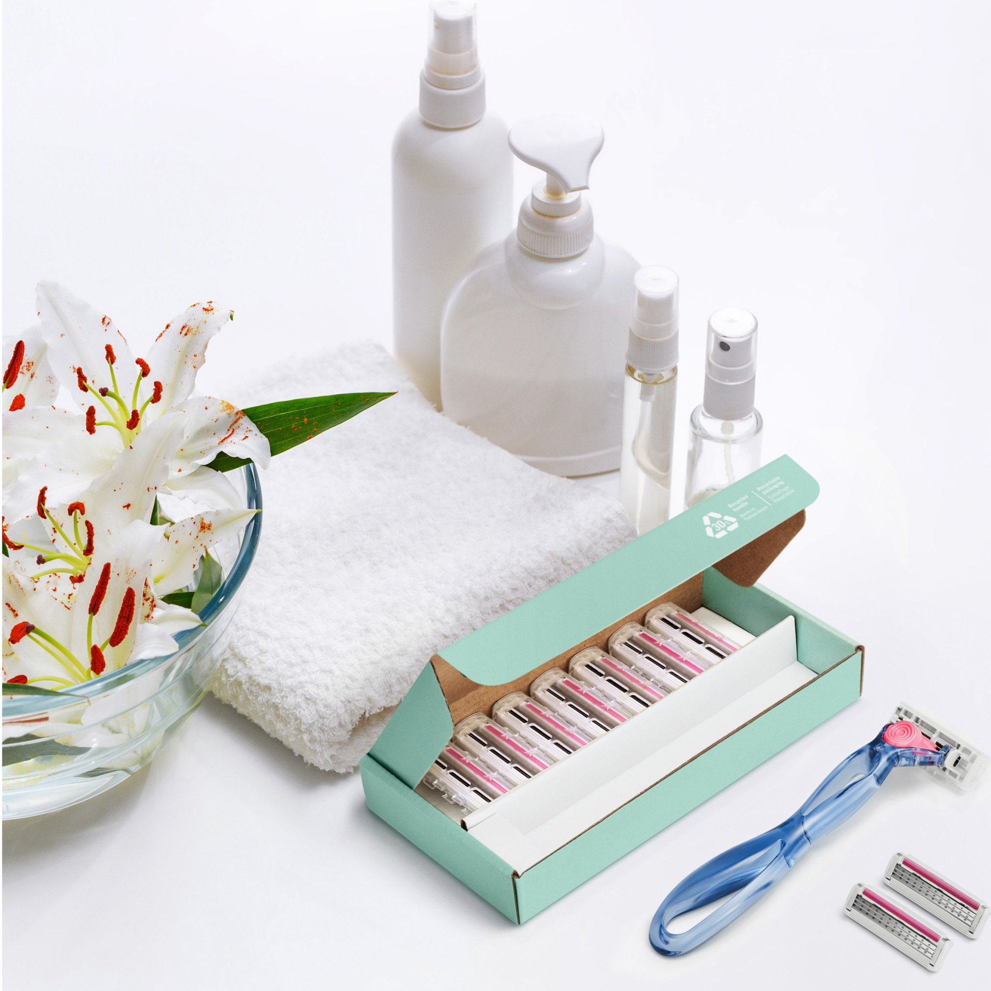 Aparat de ras, 3 lame, BIC Soleil Click Sensitive - eMAG.ro