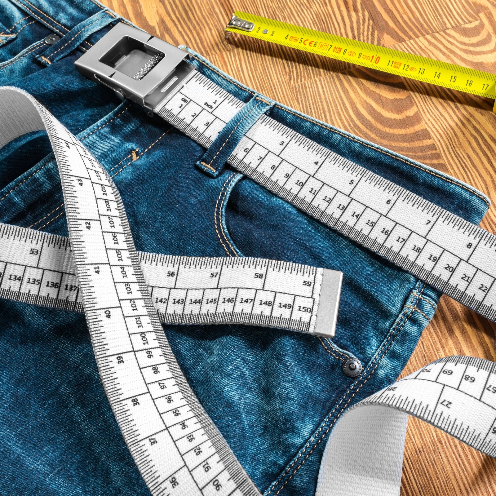 Metru croitorie clasic, 6 x 4.4 cm, Reglabil, Poliester, Alb - eMAG.ro