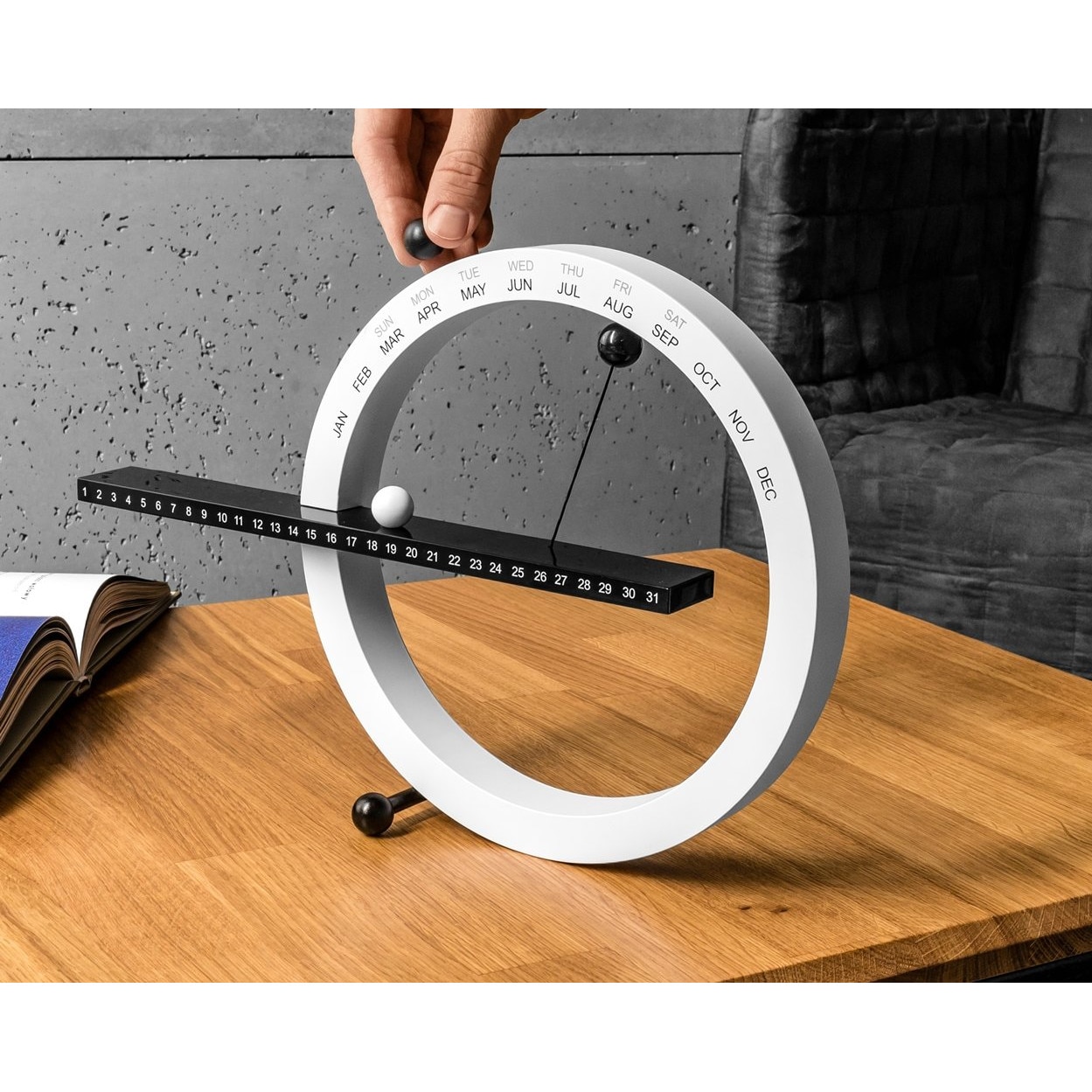 Calendar perpetuu, Magnetic, Alb, Negru - eMAG.ro