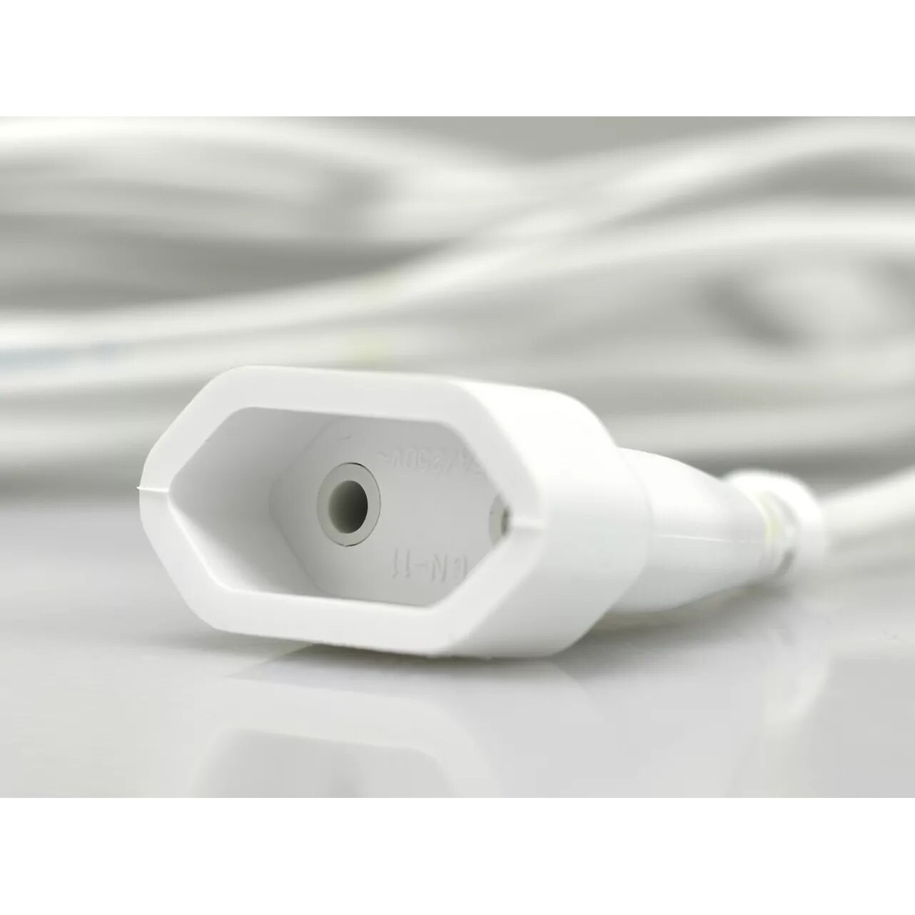 Extensie stecher de priza, 230V, 5m, Alb, RBT-BBL8113 - eMAG.ro