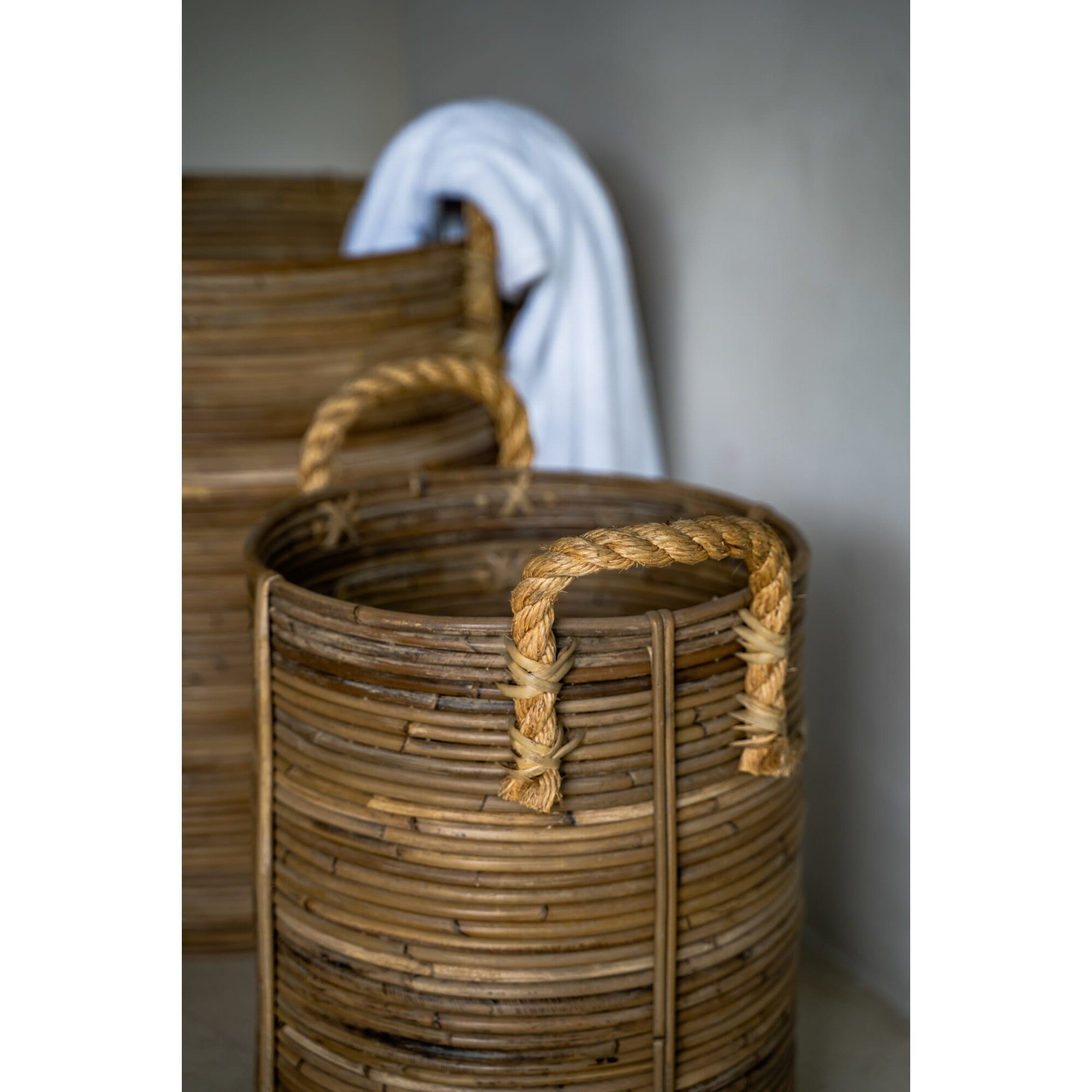 Cos din rattan natural, Monnarita Azure, L - eMAG.ro