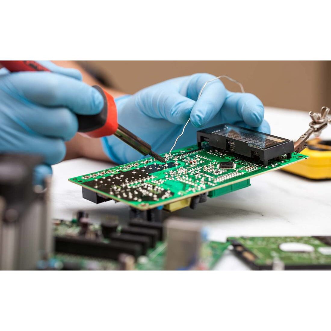 Tinol pentru lipit CYNEL, Ф2mm, 250g, Sn60, Pb40, 2,5% - eMAG.ro