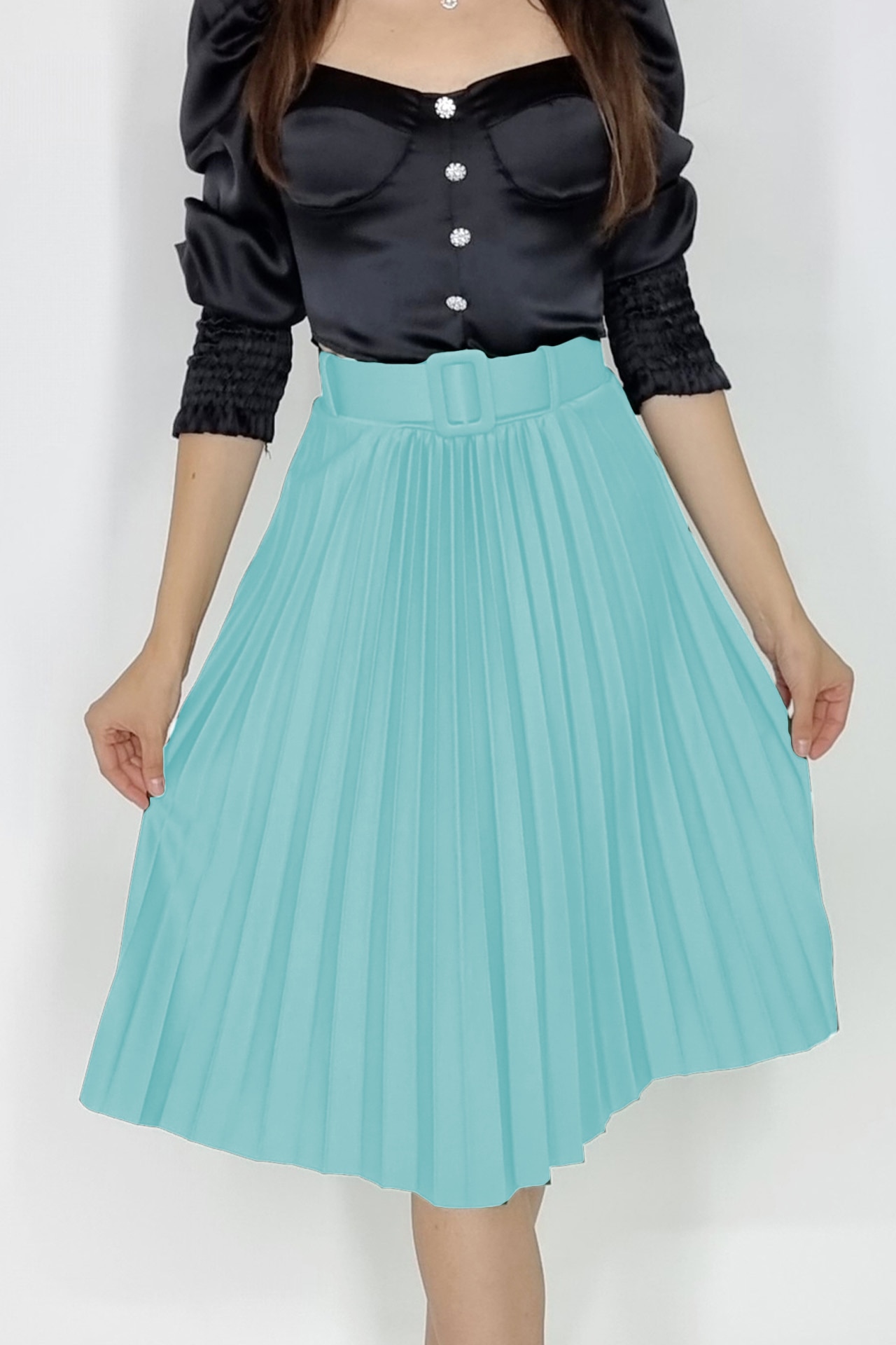 Fusta plisata eleganta Carmen, curea de aceeasi culoare inclusa ...