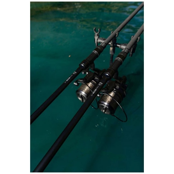 Lanseta Fox Eos Pro 3.90m 3.5lb 2seg - eMAG.ro