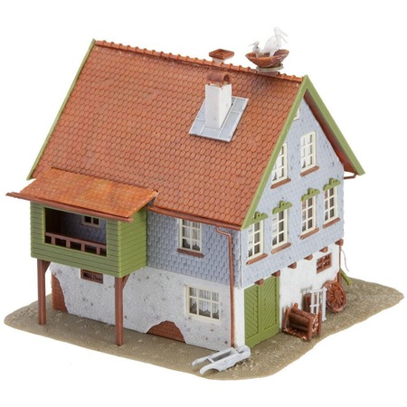 Cladire diorama Faller, Casa rurala cu cuib de barza, Multicolor - eMAG.ro