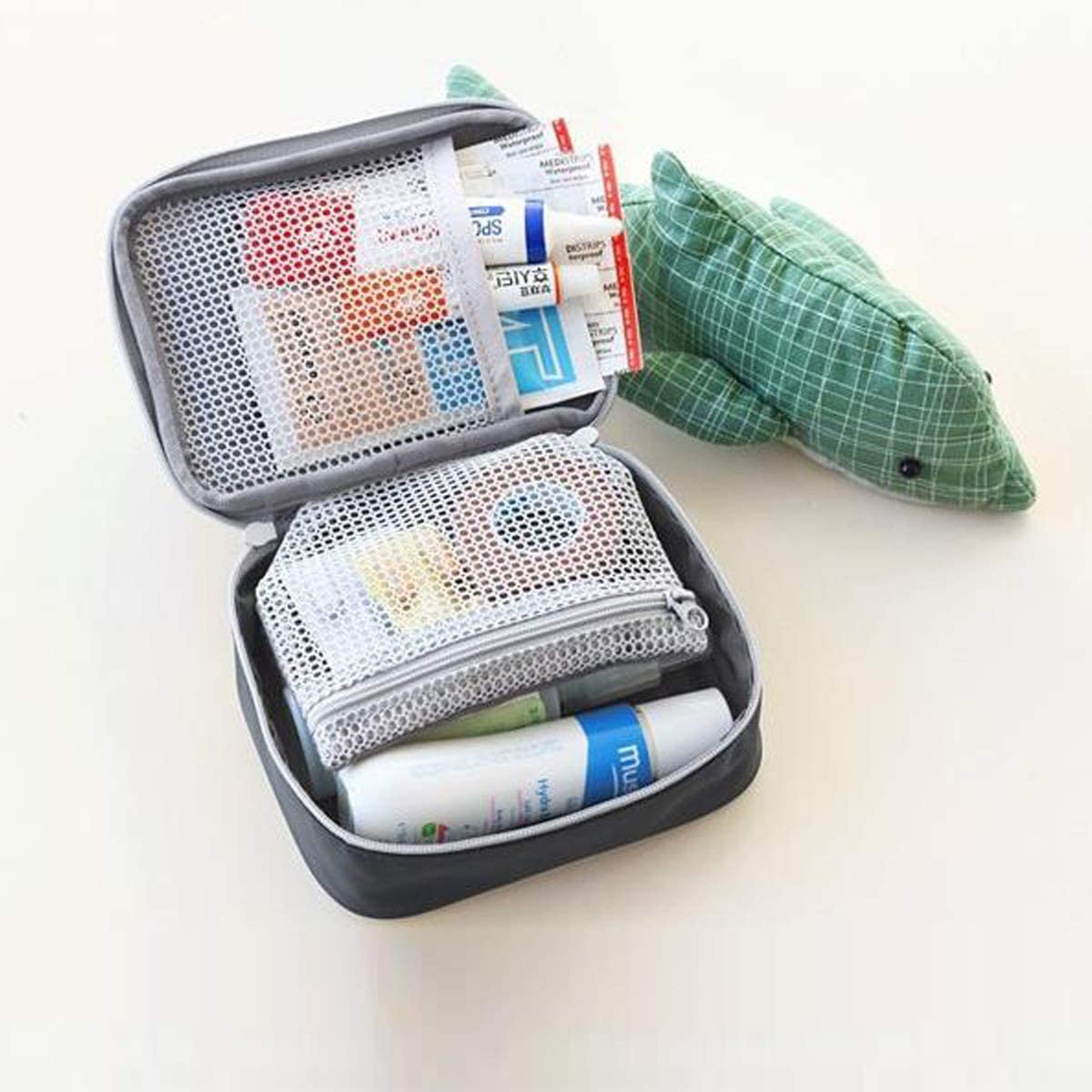 Set 2 truse de prim ajutor, Poliester, 13x4x10cm, Roz/Gri - eMAG.ro