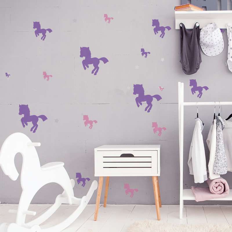 Set 5 sabloane decorative reutilizabile Nakleo, Model cai - eMAG.ro