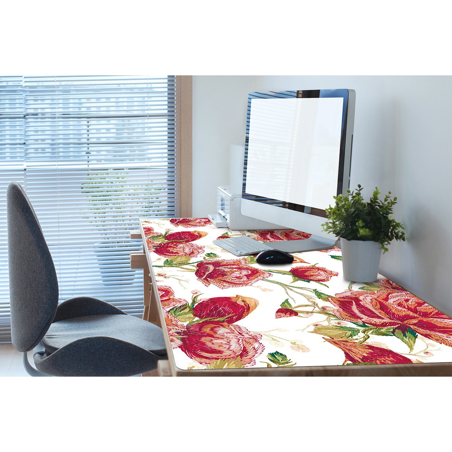 Mapa birou, din PVC, pentru protectie birou, Pasari Rosii, Rosu, 120 cm ...