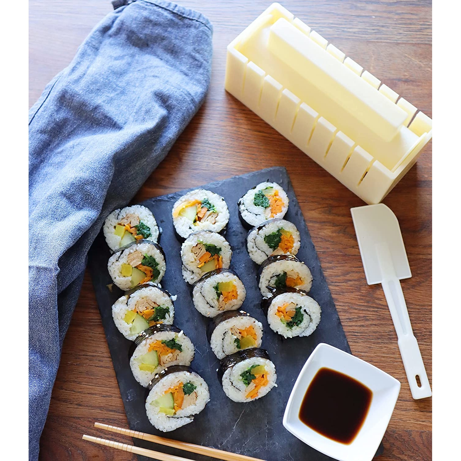 Set de 10 Ustensile pentru Sushi, Forme Inima inclus, Bukate® - eMAG.ro