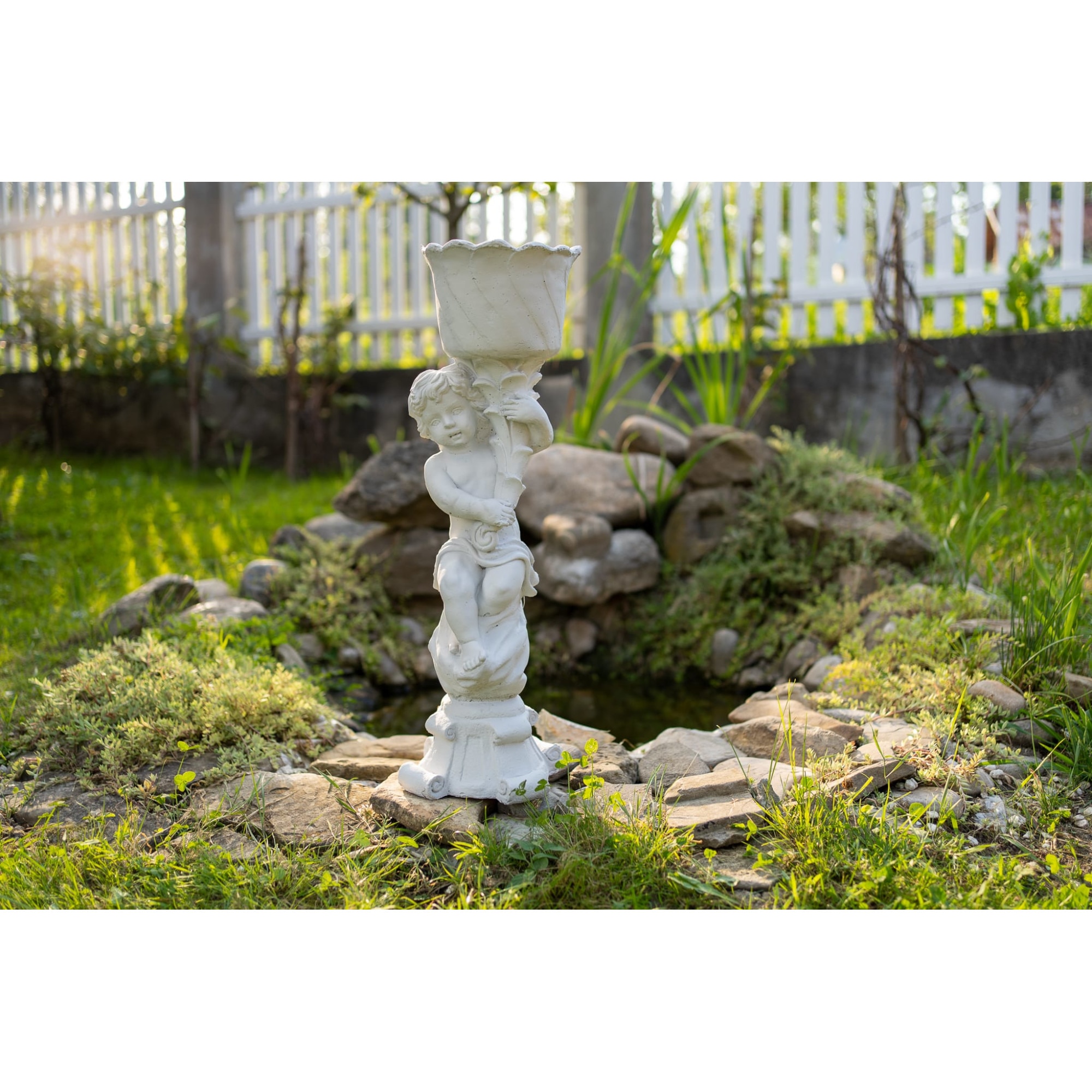 Statueta cu ghiveci din beton, pentru exterior, 18x18x63 cm - eMAG.ro