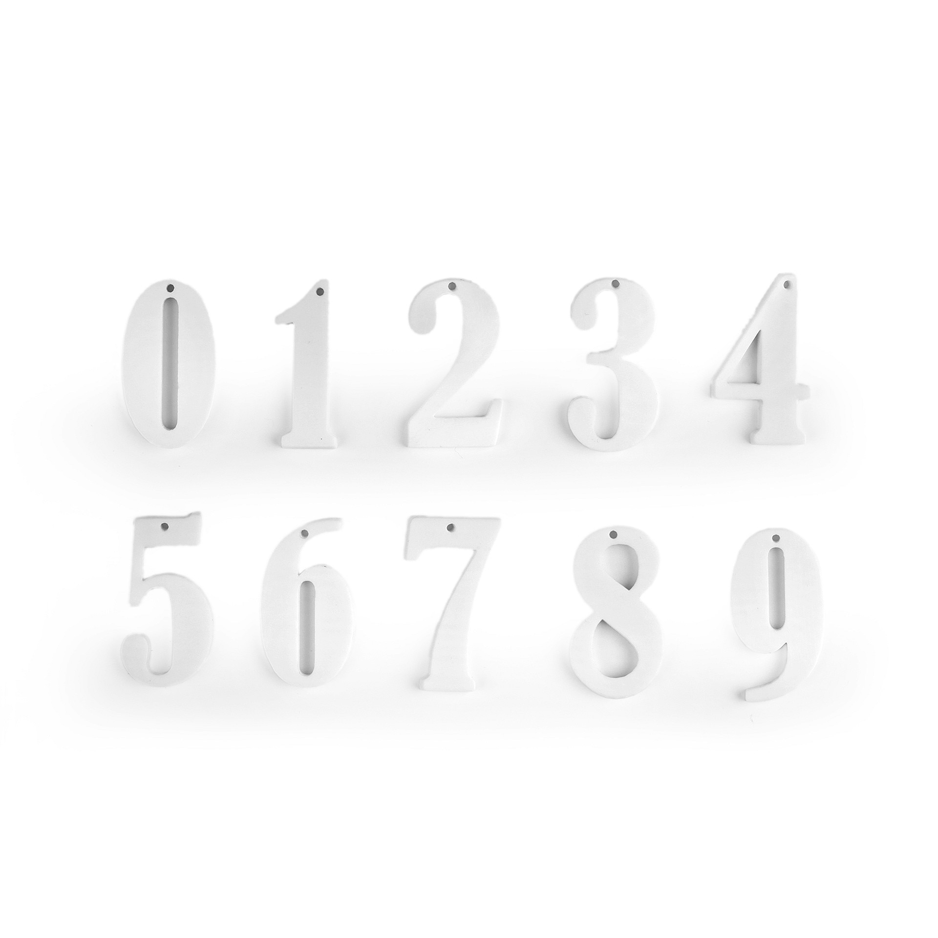 Set 10 numere din plastic pentru cusut, agatat sau lipit 0-9, Alb - eMAG.ro