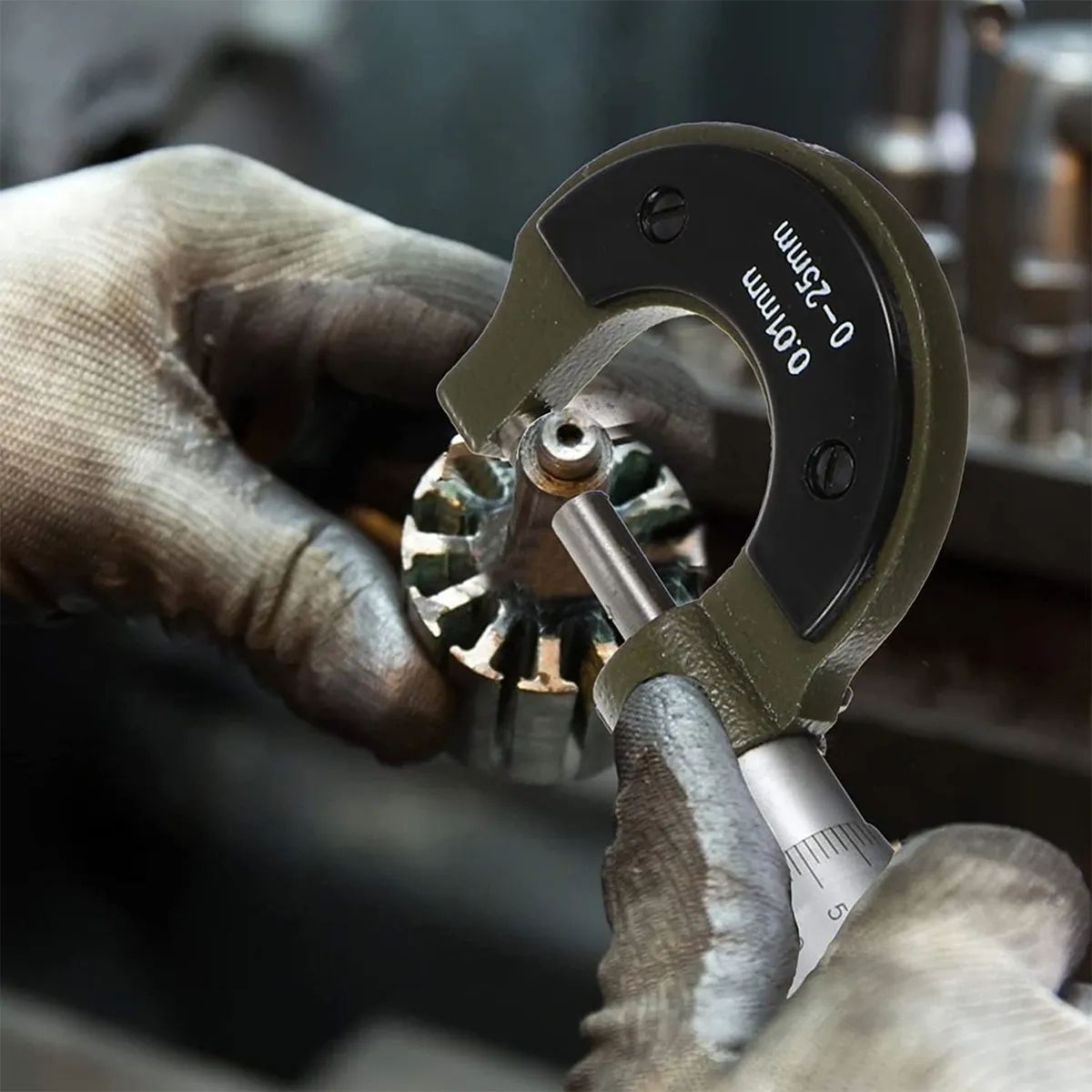 Micrometru, SHAWTY, 0-25 mm, Precizie 0,01 mm, Argintiu/Kaki - eMAG.ro