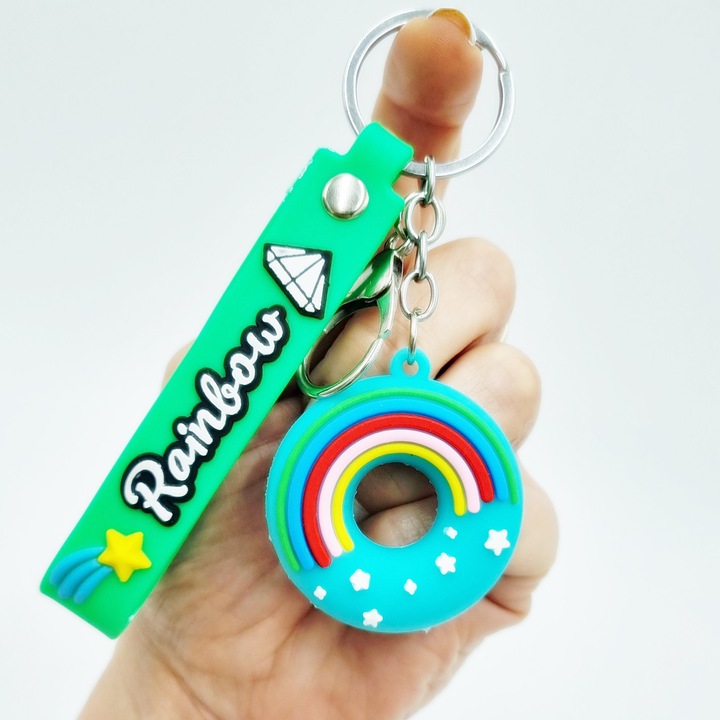 Breloc cu snur gogoasa, verde, model curcubeu - eMAG.ro