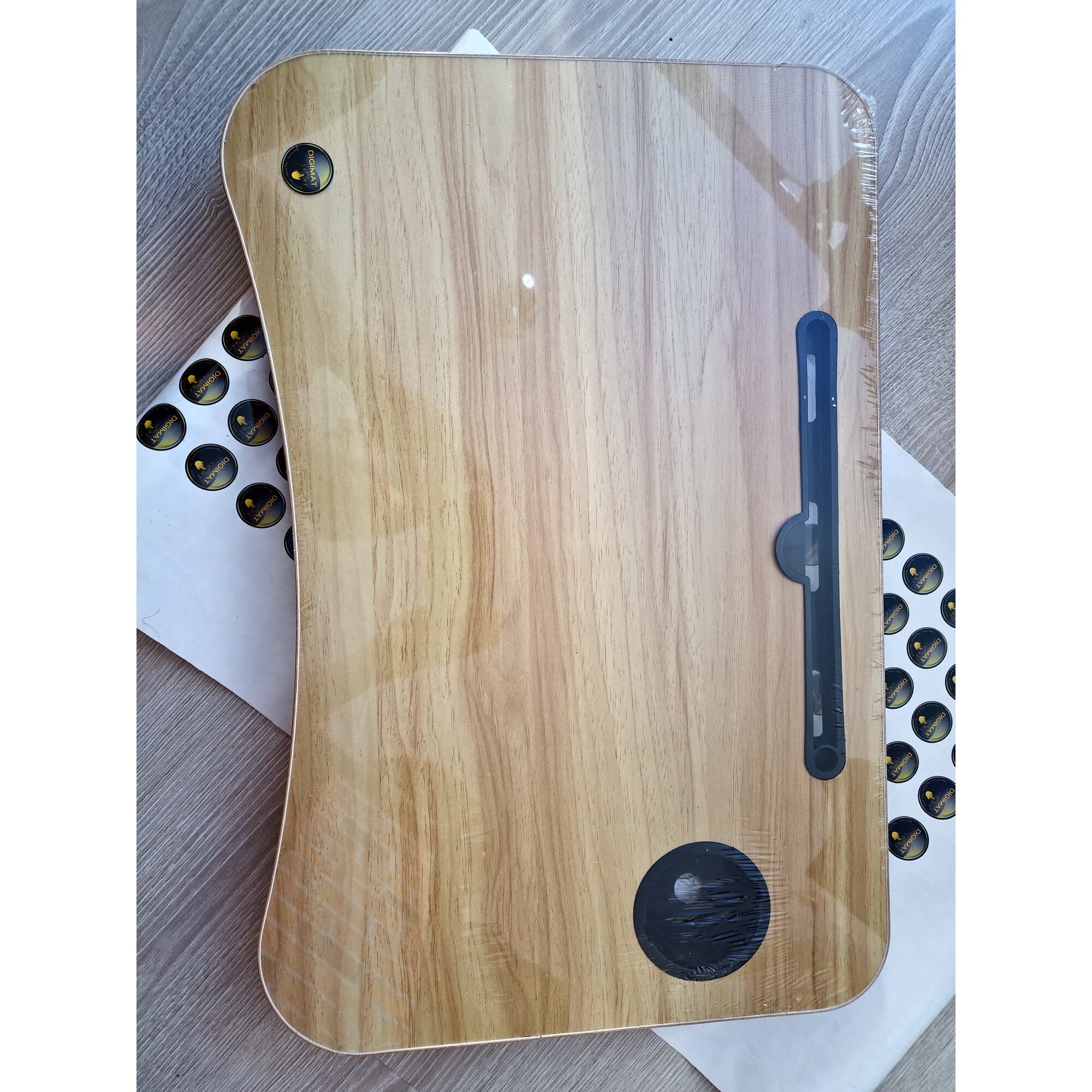 Masa de laptop/mic dejun multifunctionala, pliabila, portabila DIGIMAT ...