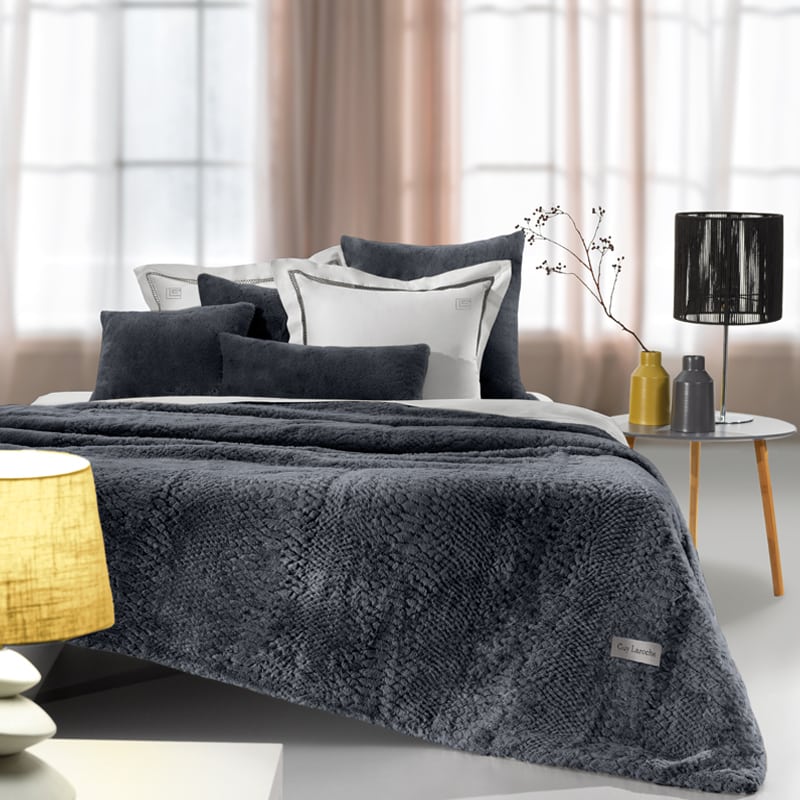 Set Patura + perna, Guy Laroche, Piele, Negru - eMAG.ro