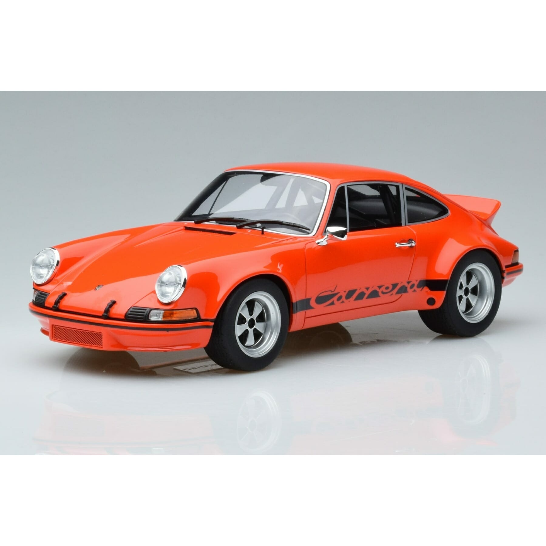 Macheta Porsche 911 Carrera RSR 2.8 Coupe GT Spirit 1/18 - eMAG.ro