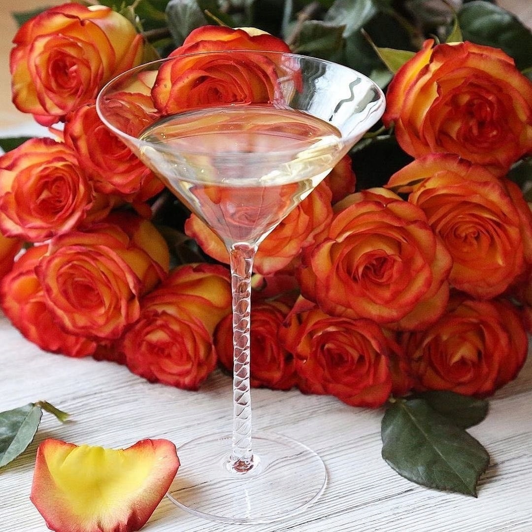 Set 2 Pahare martini, Wilmax, 200ml, Sticla handmade - eMAG.ro
