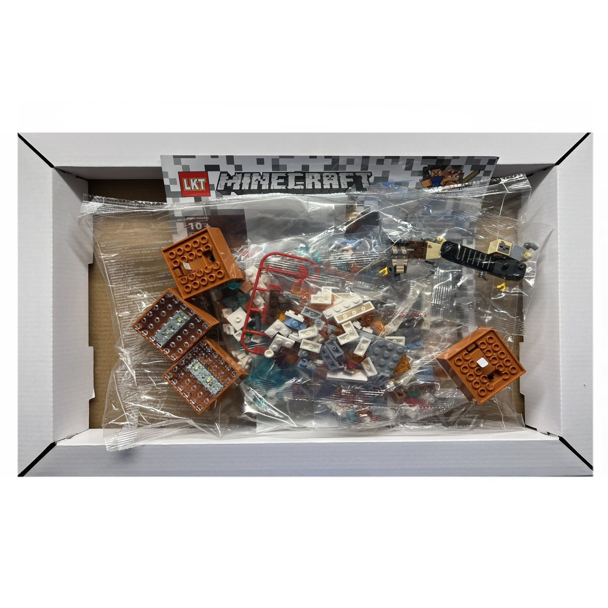 Set de constructie LKT Minecraft cu lampa LED 548 piese - eMAG.ro