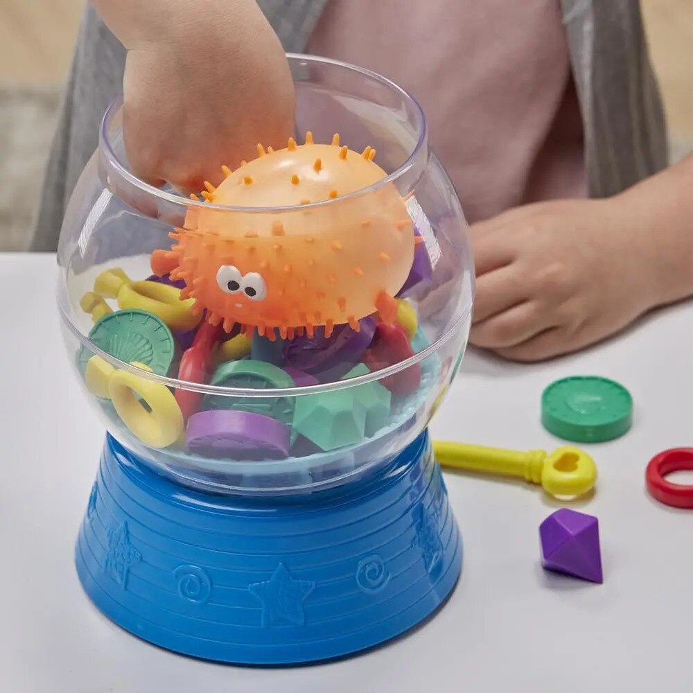 Joc de societate Hasbro, Pestele balon - eMAG.ro