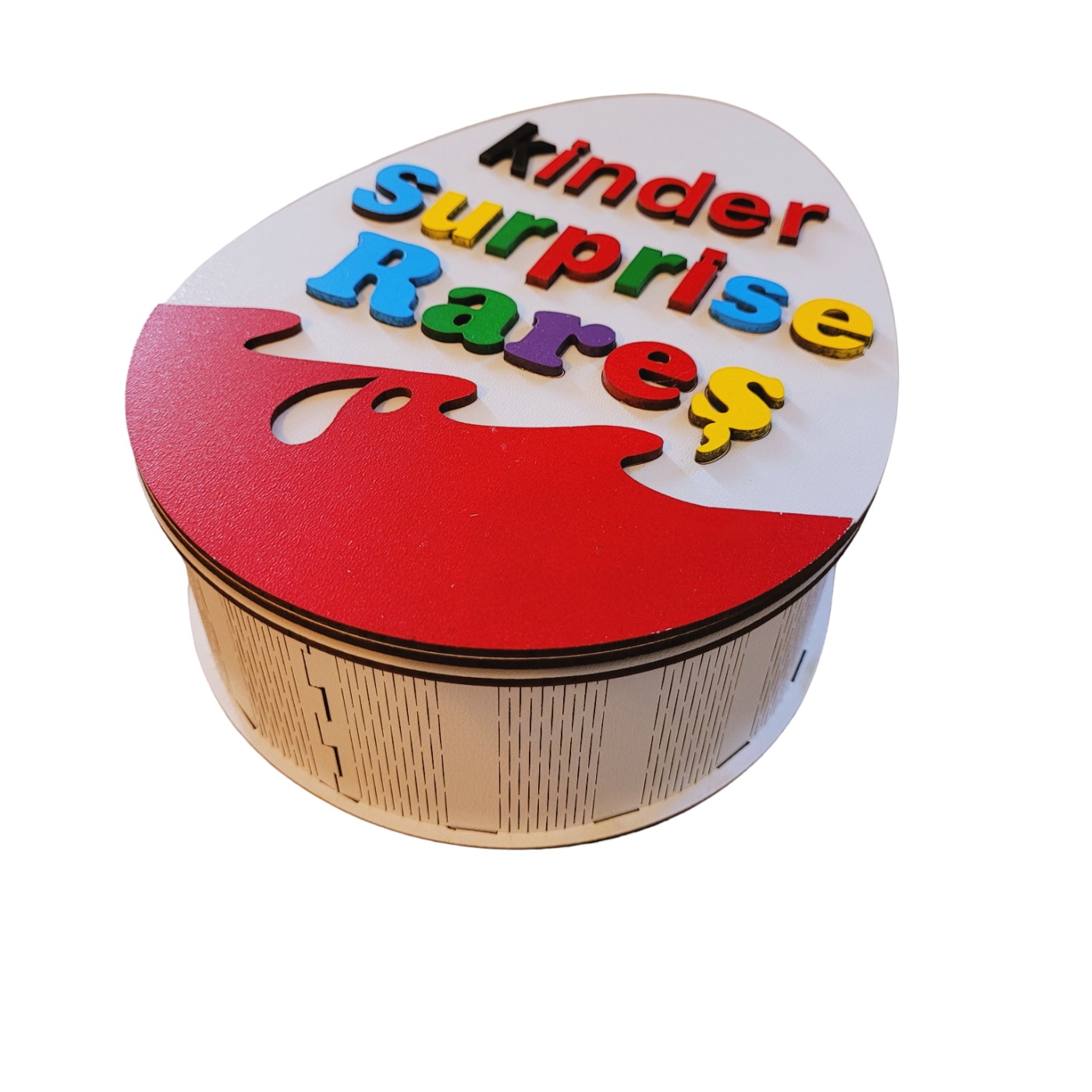 Cutie cadou Ou Kinder Surprise personalizata cu numele copilului ...