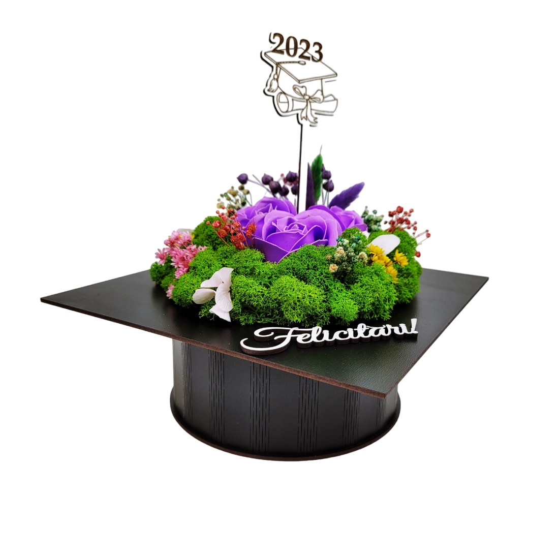 Aranjament toca absolvire cu licheni si flori stabilizate, Toca din ...