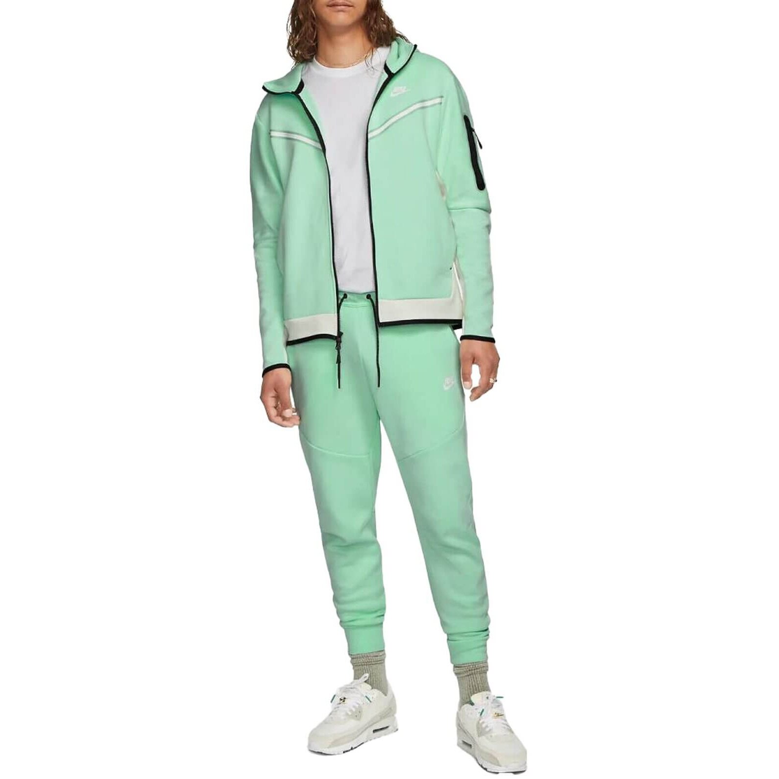 Hanorac NIKE Tech Fleece Windrunner - CU4489-379 Verde M INTL - eMAG.ro