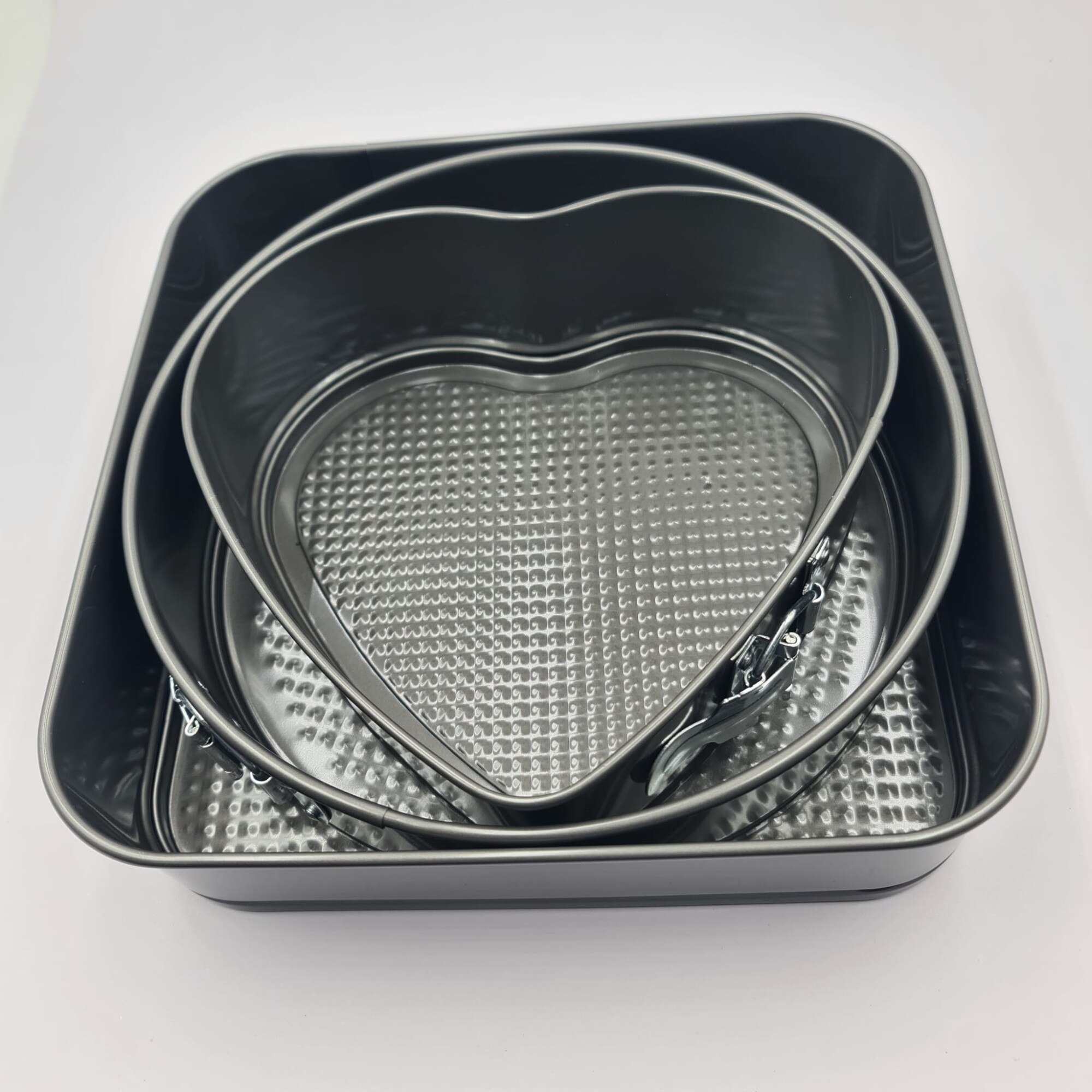 Set 3 Forme Pentru Prajituri, Patrat, Rotund, Inima, Baza Detasabila ...