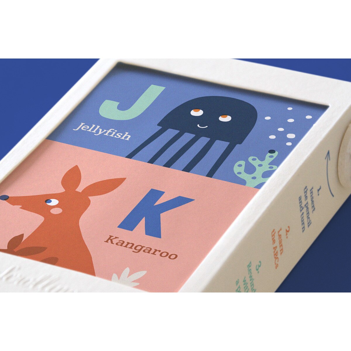 Carte de colorat pentru adulti Scrollino ABC ZOO - eMAG.ro