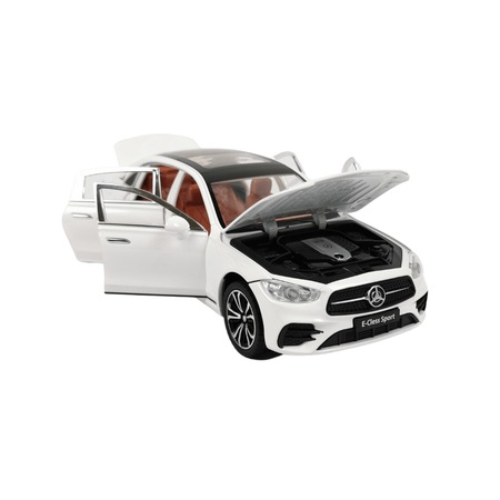 Masina Mercedes Benz Clasa E, Metal, fara ambalaj, Alb - eMAG.ro