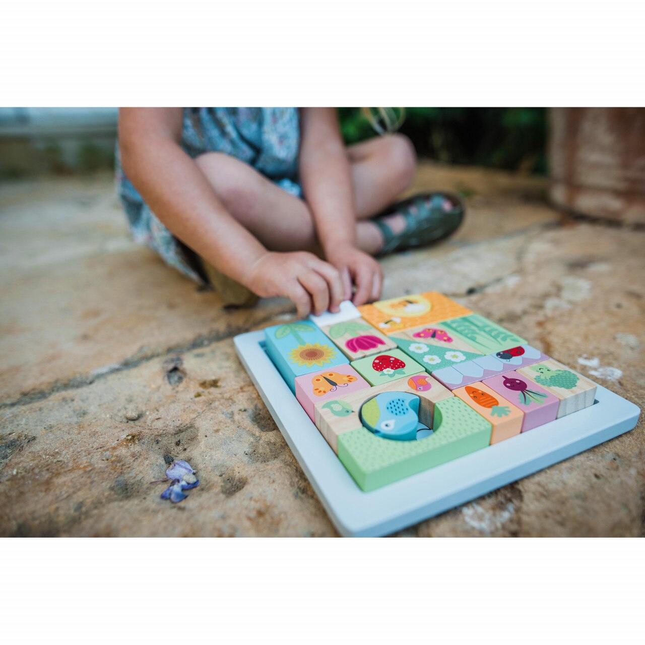 Cuburi de construit Gradina de primavara, Orange Tree Toys - eMAG.ro