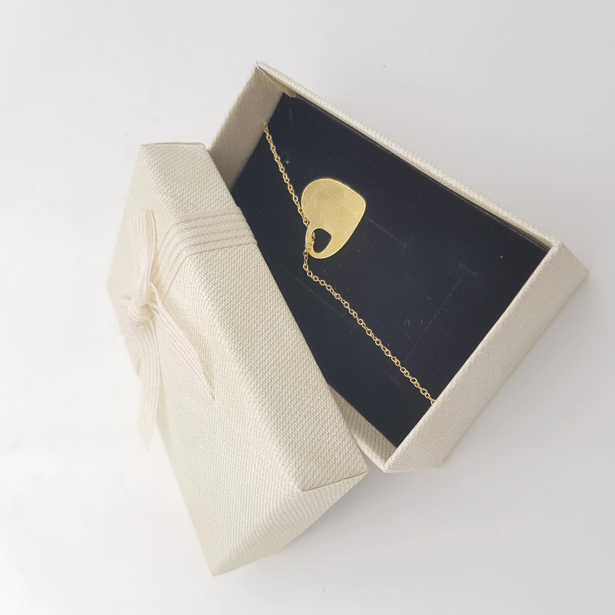 Lant argint 925 placat cu aur de 18k 50 cm si charm inima argint 925 ...