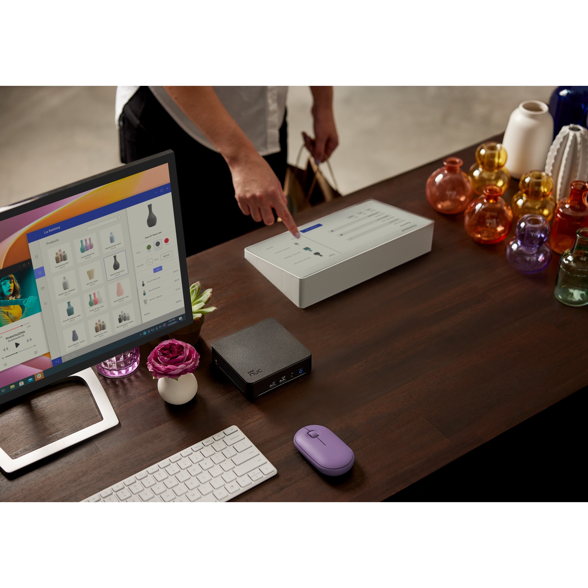 Mini PC Intel® NUC 13 Pro Kit NUC13ANKi3 processzor Intel® Core™ i3-1315U 4,50 GHz-en, nincs RAM ...