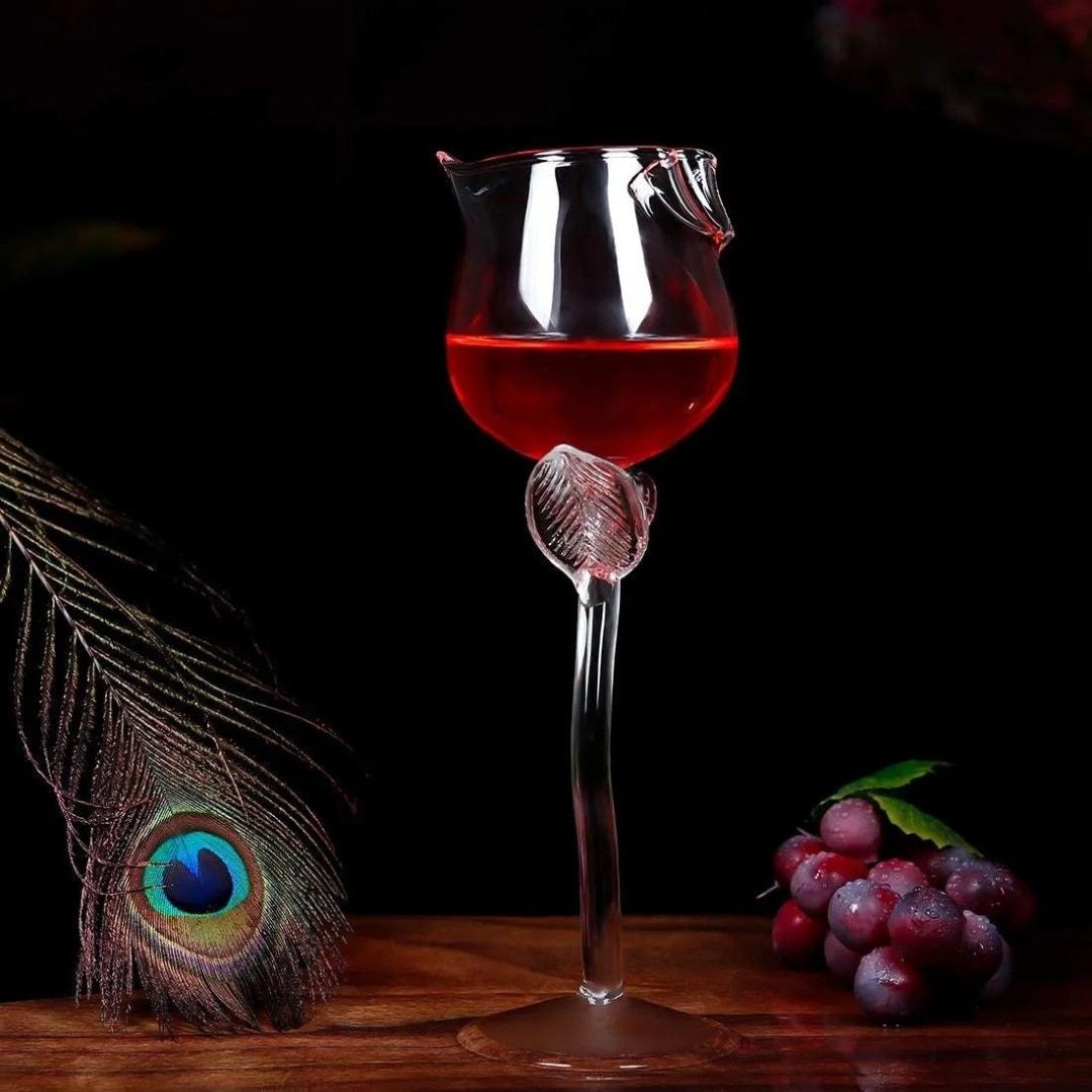 Pahar de vin rose, Epic Concept art deco & more®, in forma de trandafir ...