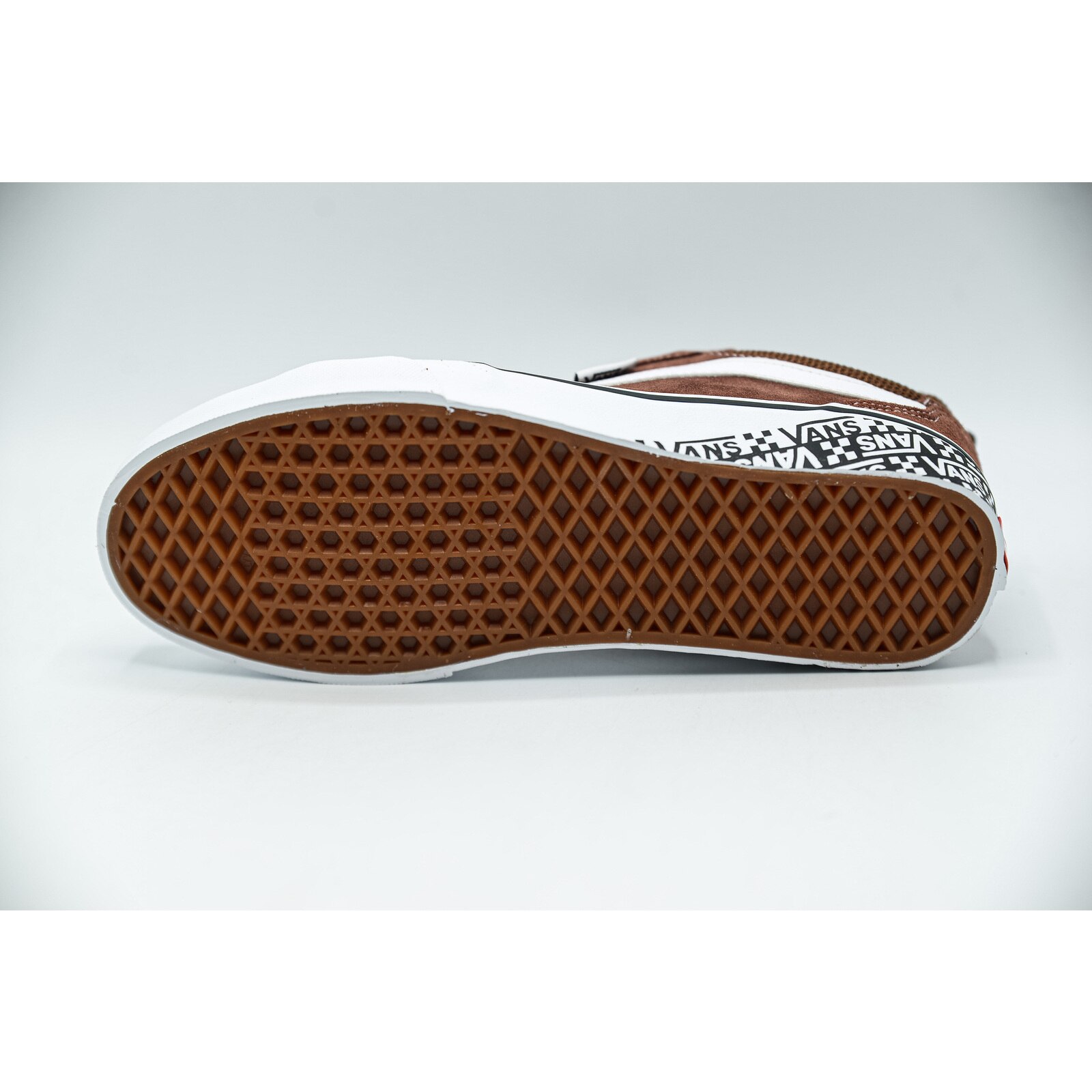 Tenisi barbati Vans Filmore 27884, Maro, 42.5 - eMAG.ro