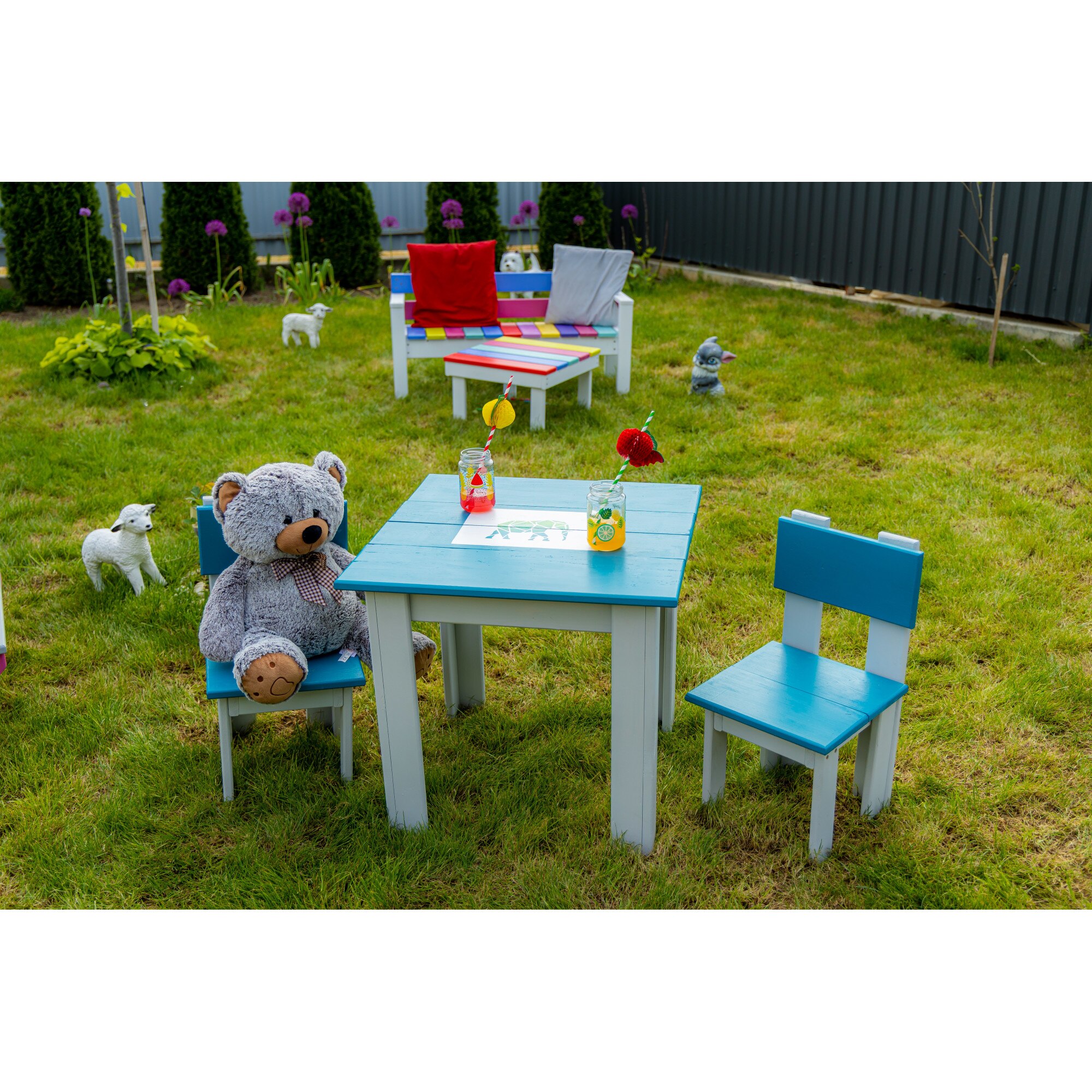 Set masuta cu scaunele pentru copii din lemn de brad, albastru - eMAG.ro
