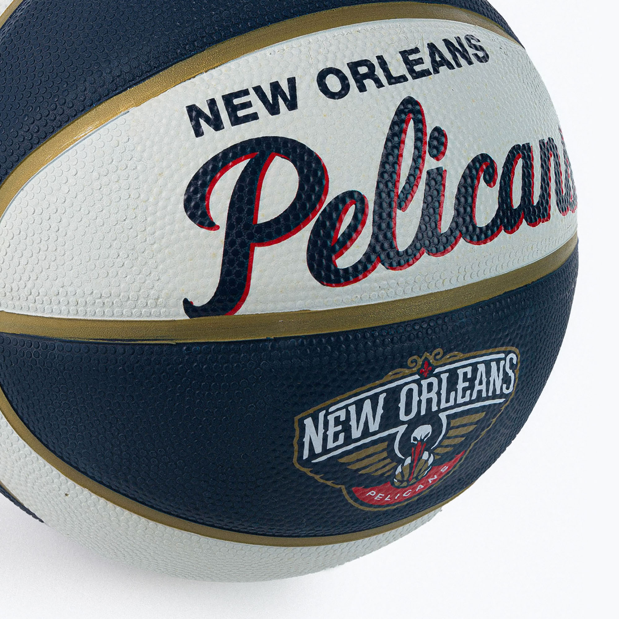 Mini minge de baschet, New Orleans Pelicans, Marimea 3, 18 cm - eMAG.ro