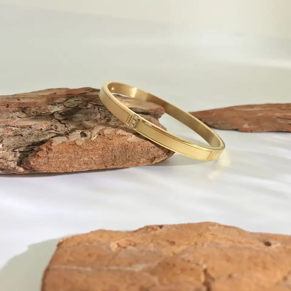 Bratara de dama tip Bangle fixa, model cu 3 cristale zirconiu, otel ...