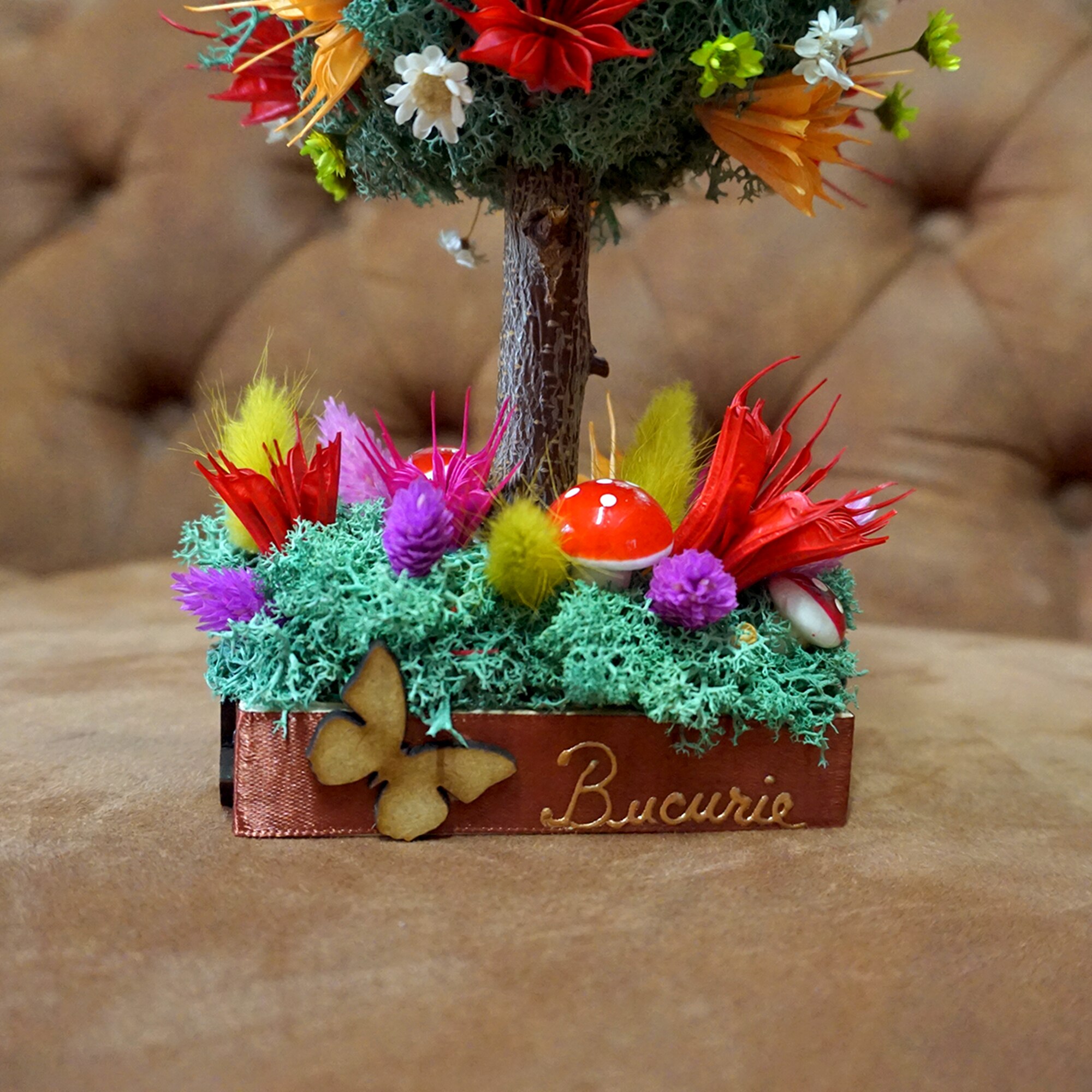 Aranjament floral tip copac cu licheni si plante naturale, Regalo ...