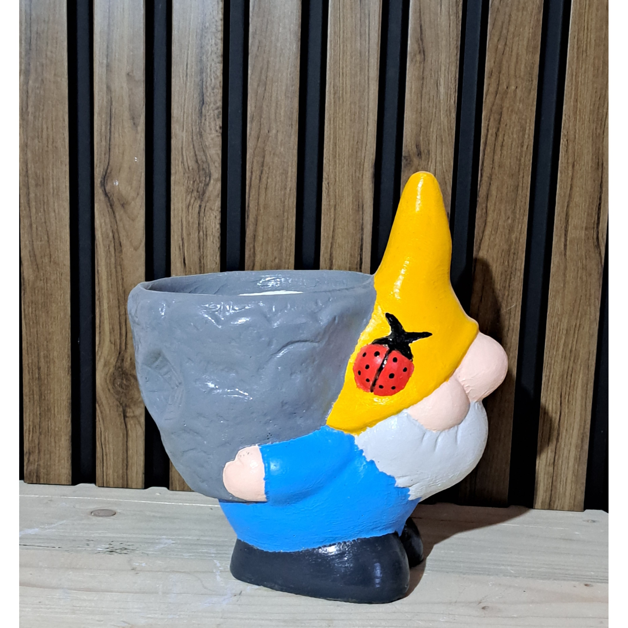 Set 2 pitici de gradina, cu ghiveci din beton 17 cm - eMAG.ro