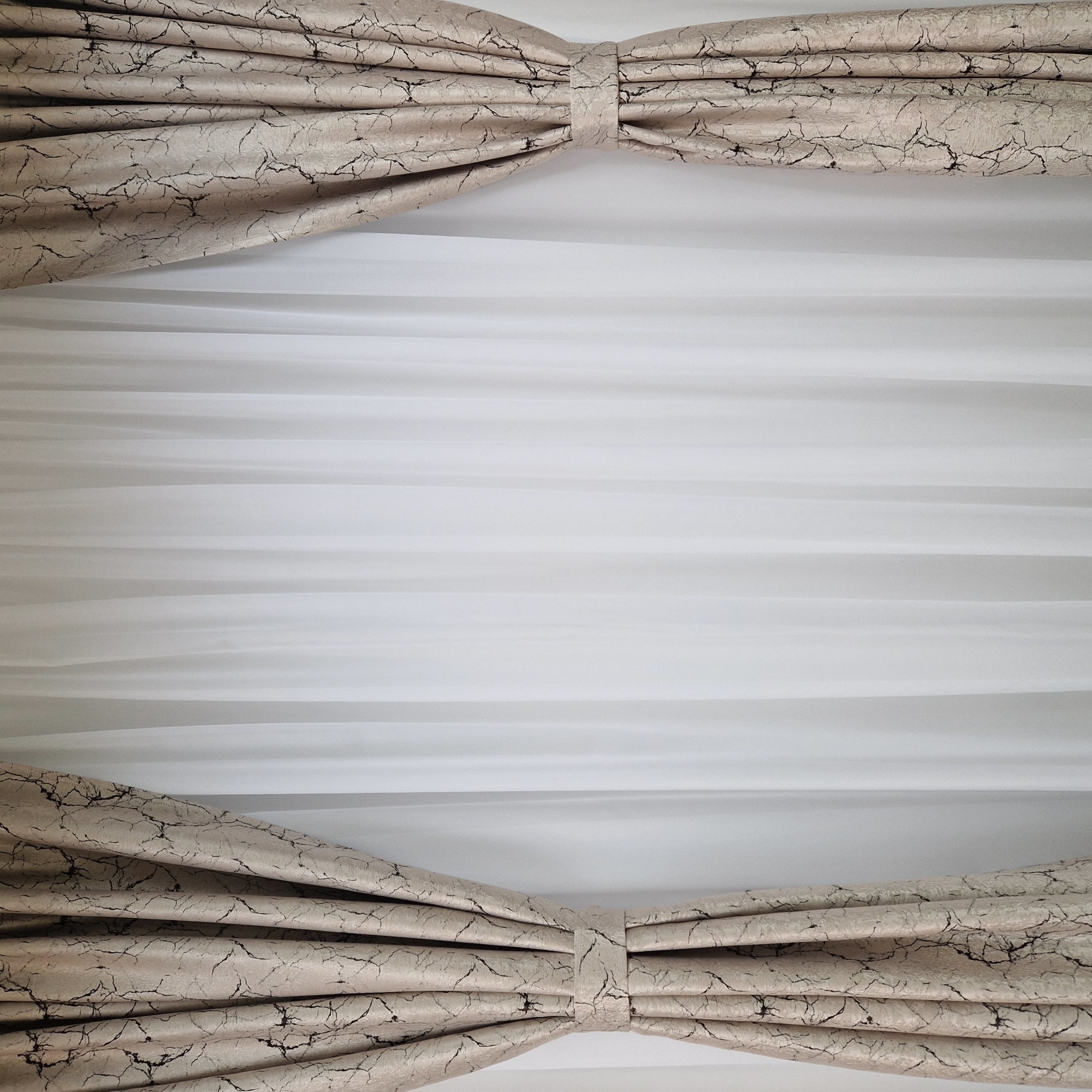 Draperie Crem-Maro 2 buc x 150 x 240 - eMAG.ro