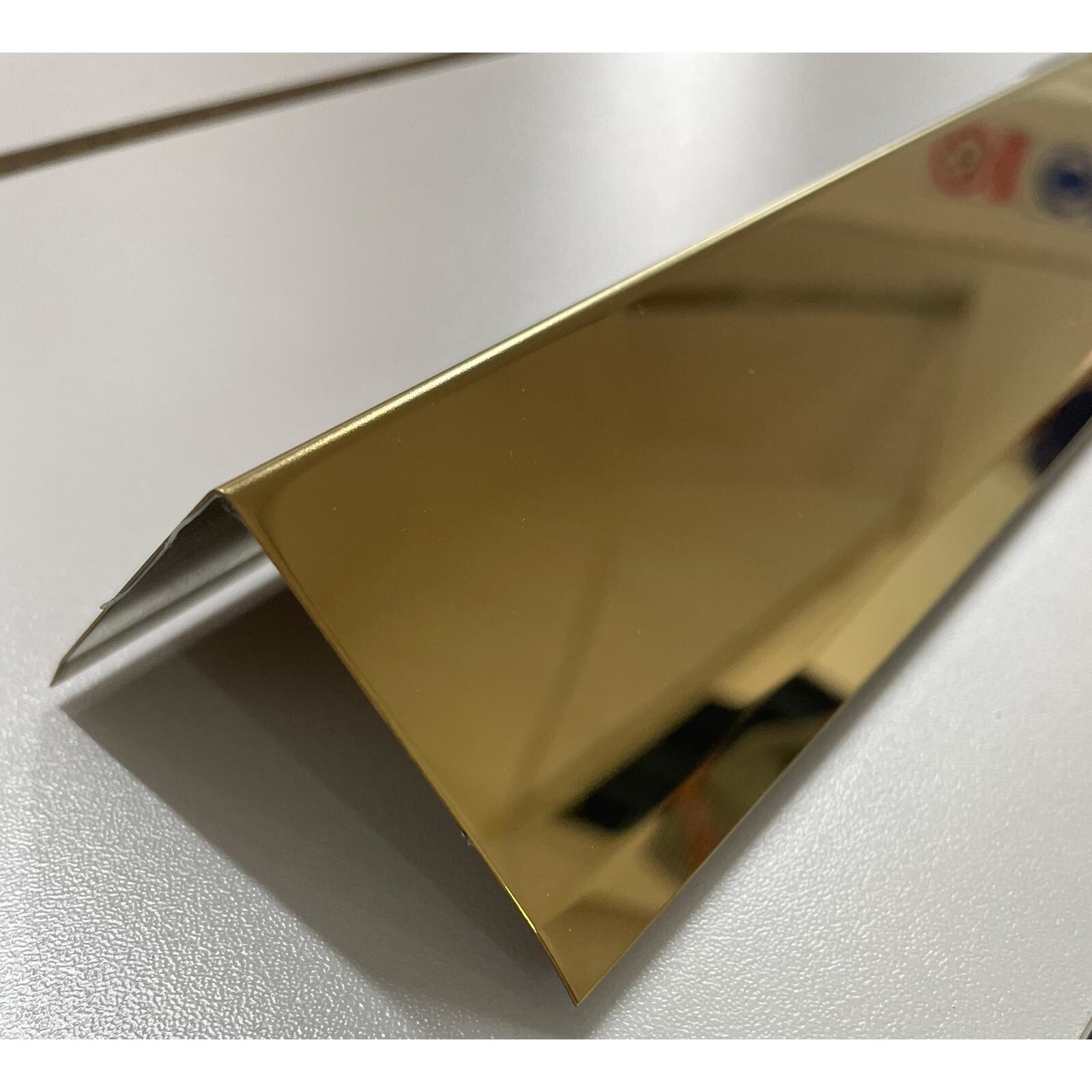 Profil tip cornier cu laturi tesite, Inox, 270 x 3 x 3 cm, 0.6 mm ...