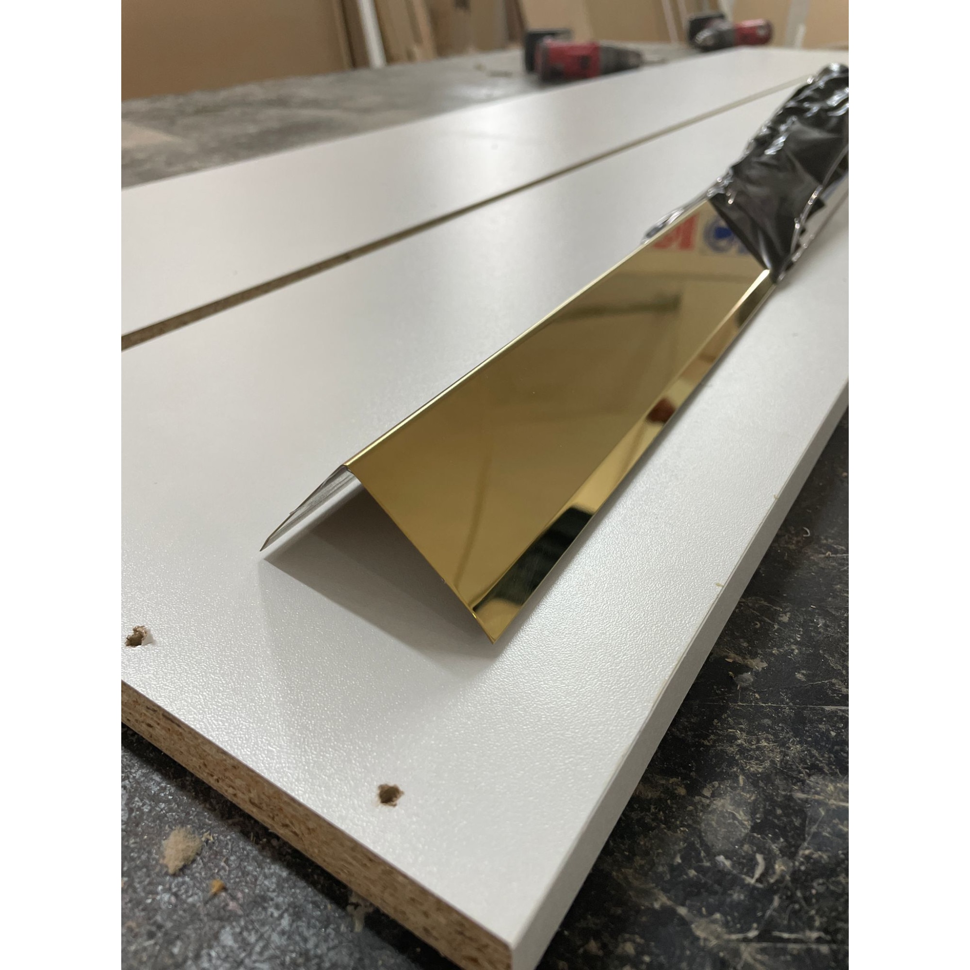 Profil tip cornier cu laturi tesite, Inox, 270 x 3 x 3 cm, 0.6 mm ...